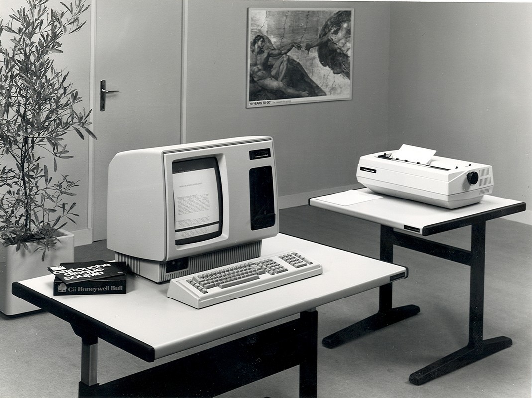 Duke Gozers Computer History Corner - Bull TTX 80 / 85 / 90